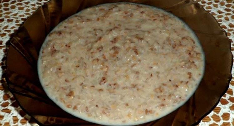 Trigo sarraceno con leche según una receta paso a paso 🥣 con foto