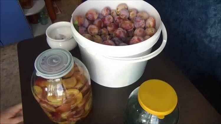 Plum filling 🍷 according to a step-by-step recipe with photo